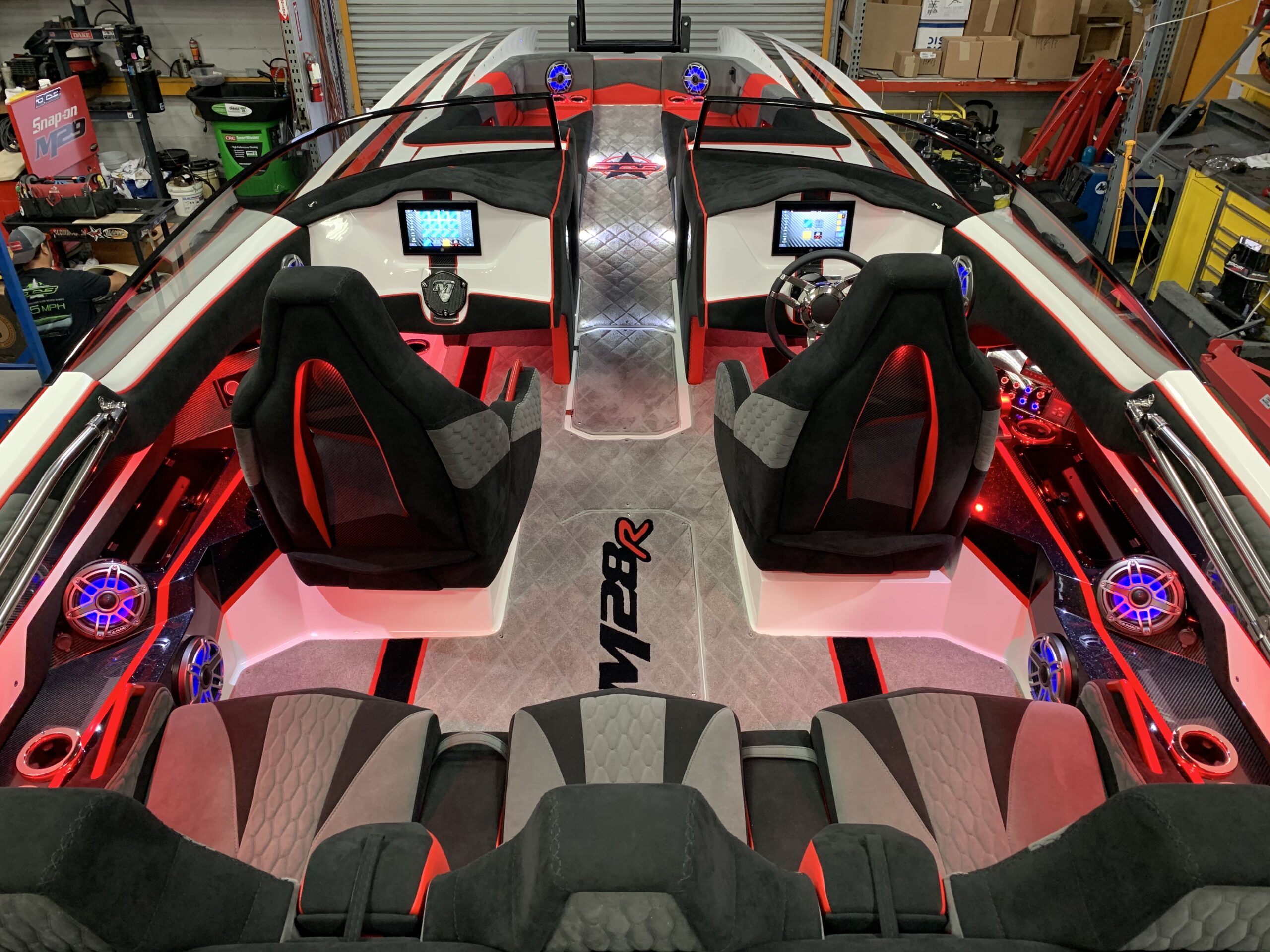 Pre-Owned DCB Performance Boats For Sale | DCB Performance Marine