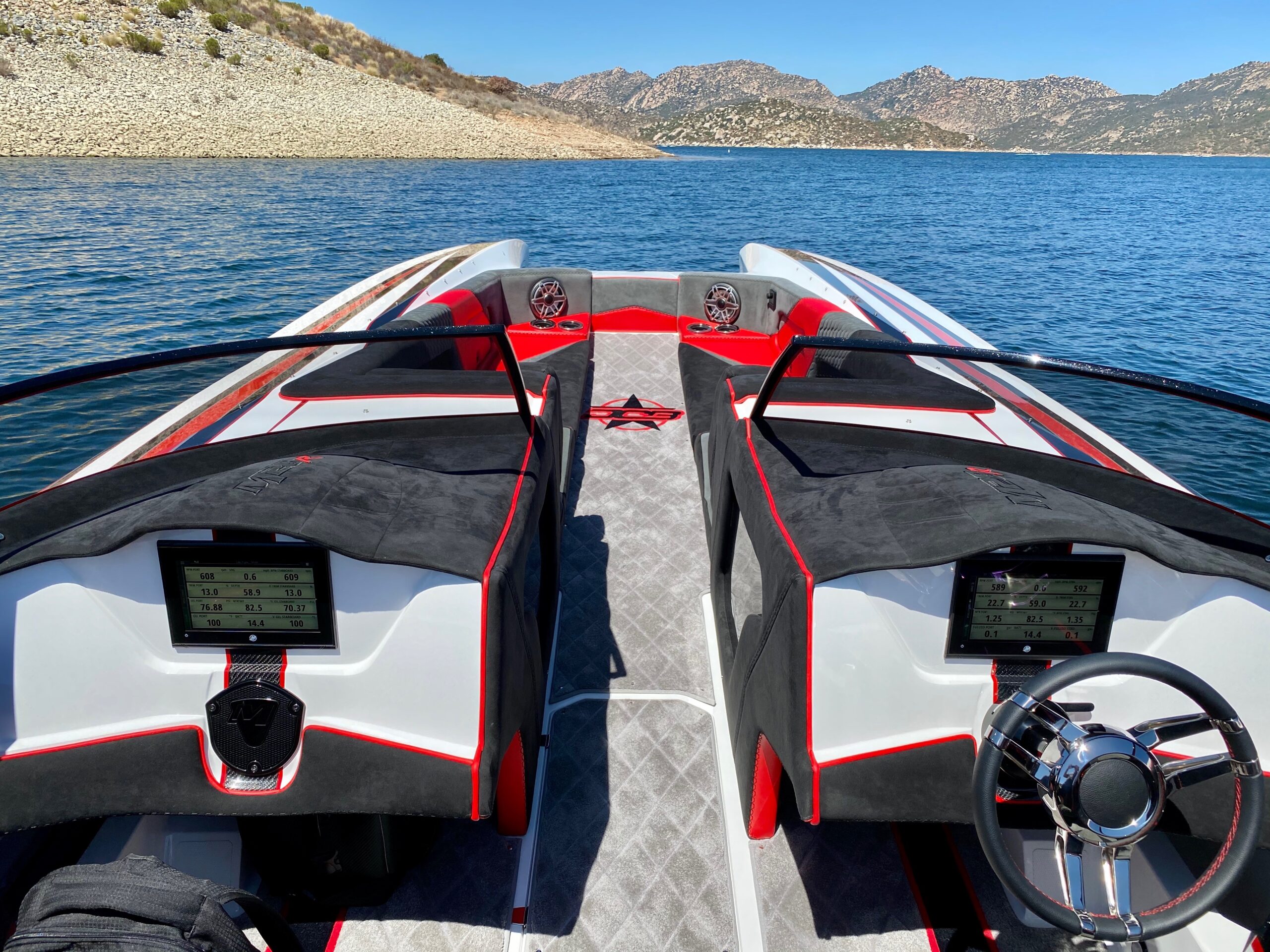 Pre-Owned DCB Performance Boats For Sale | DCB Performance Marine