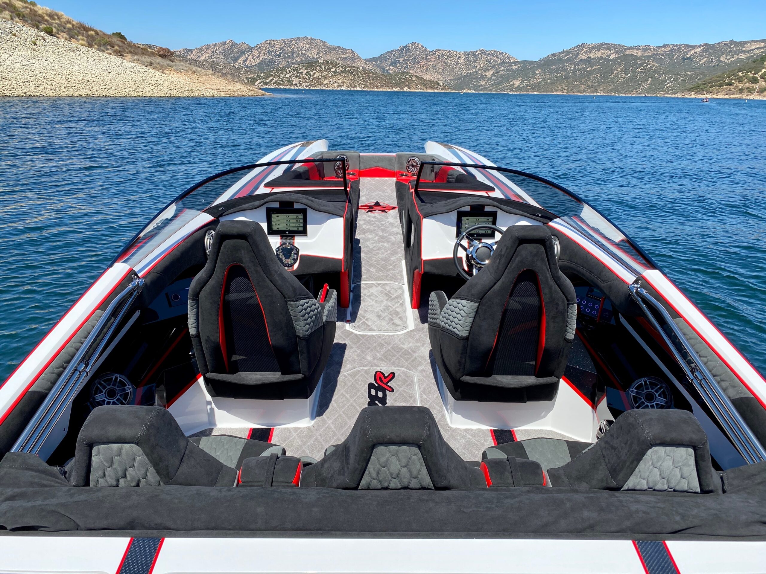 Pre-Owned DCB Performance Boats For Sale | DCB Performance Marine